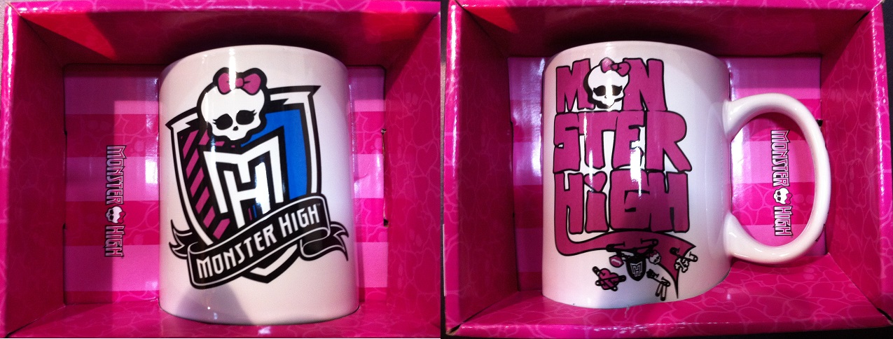 ID9 - Monster High Mug High School Logo
